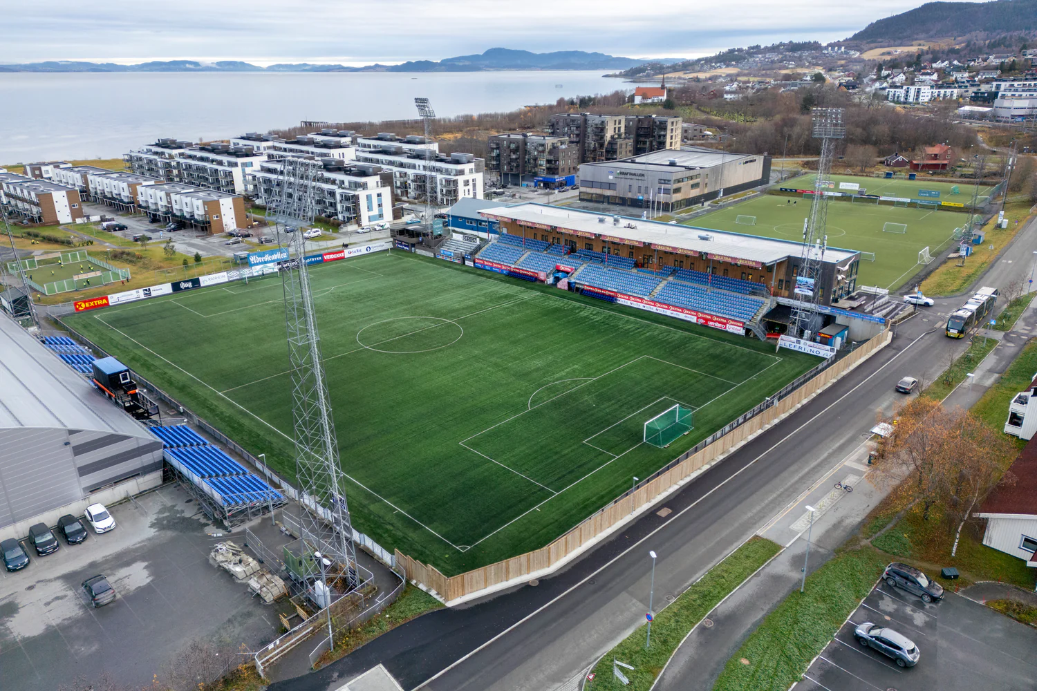 Ranheim vedtok VAR-støtte med knapp margin – 12-11 - TV 2