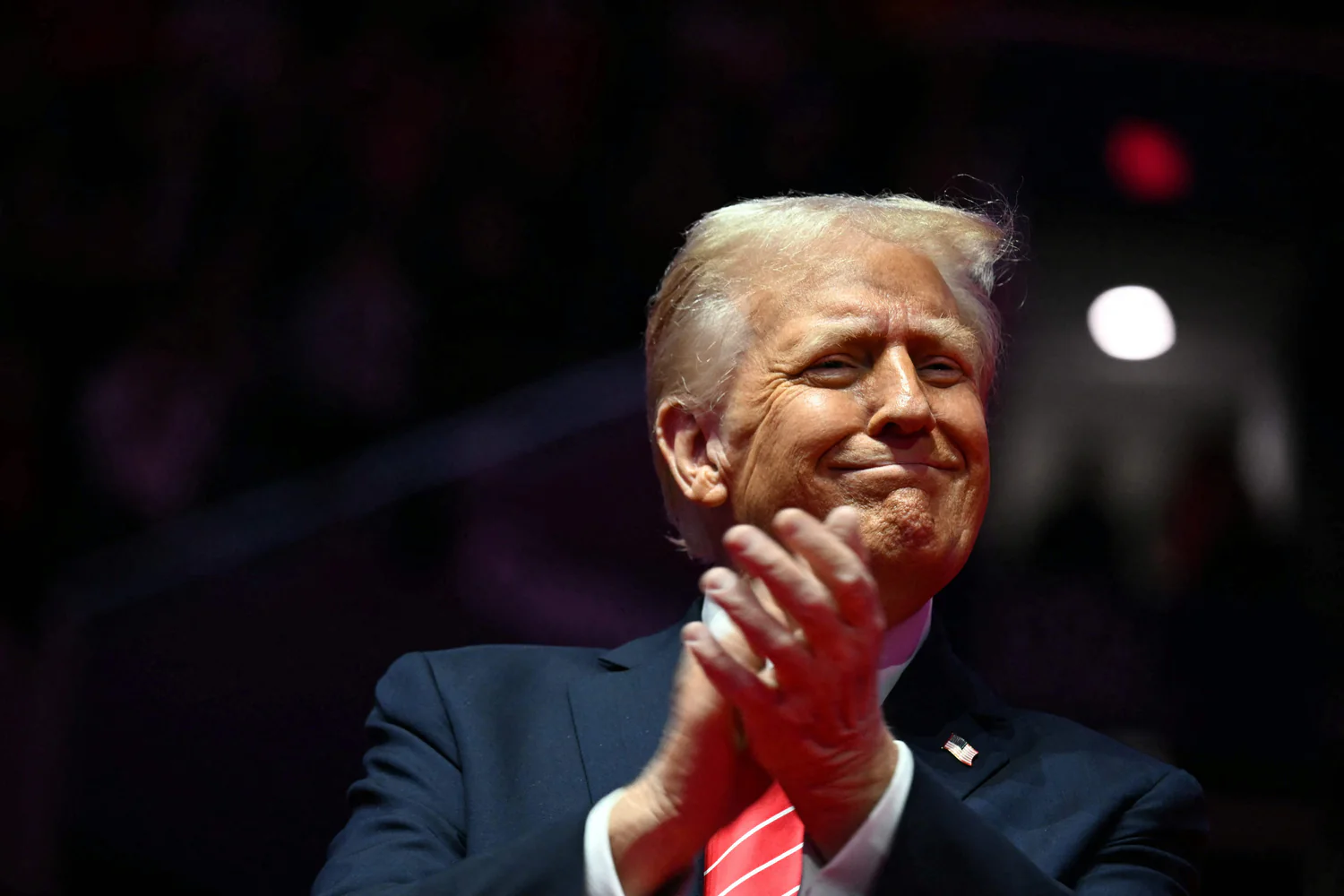 Trump varsler hektisk første dag i Det hvite hus – vil signere en rekke ...