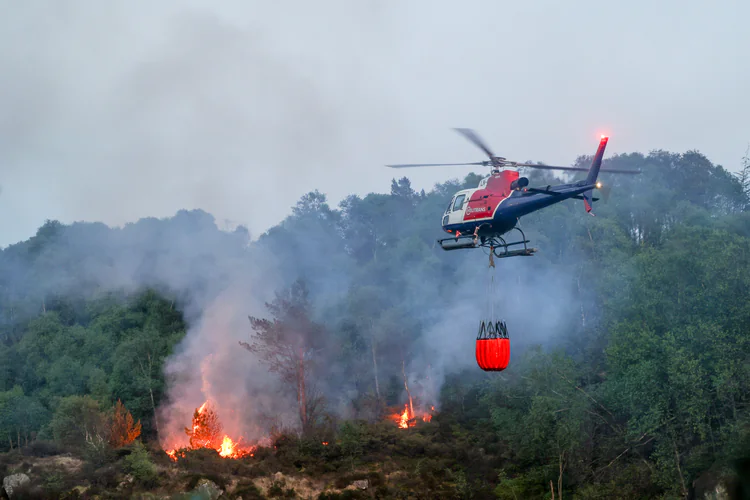 DSB avslutter skogbrannsamarbeidet med Helitrans: – Må finne andre ...