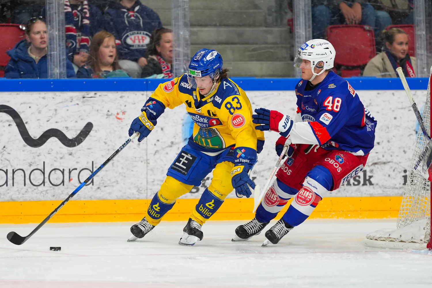 Ny Storhamar-seier mot Vålerenga – harde dueller og skader på profiler - TV 2