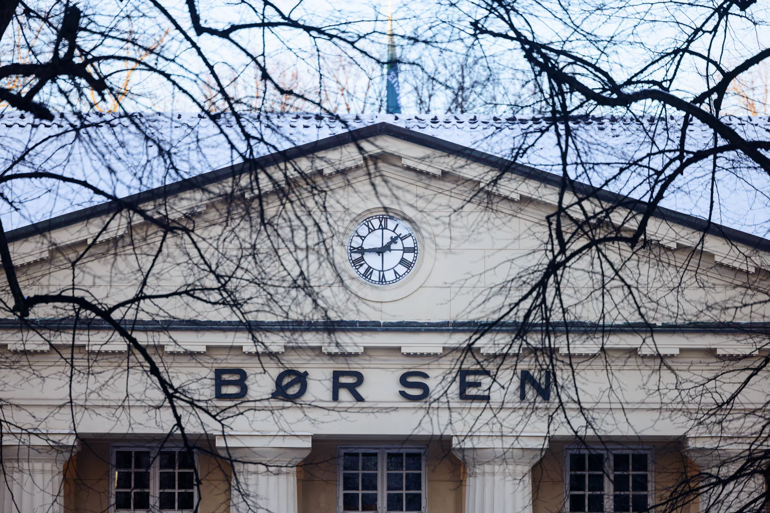 Oslo Børs startet uka med nedgang - TV 2