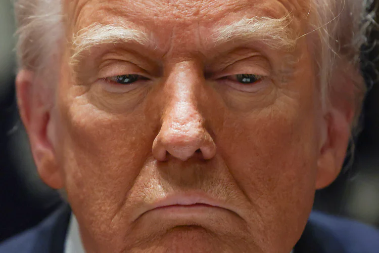 Trump blir mer upopulær - TV 2