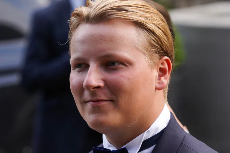 Kina, Japan og Sør-Korea vil svare samlet på amerikansk toll - TV 2