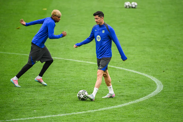 Slik starter Inter og Barcelona - superstjerne på benken - TV 2