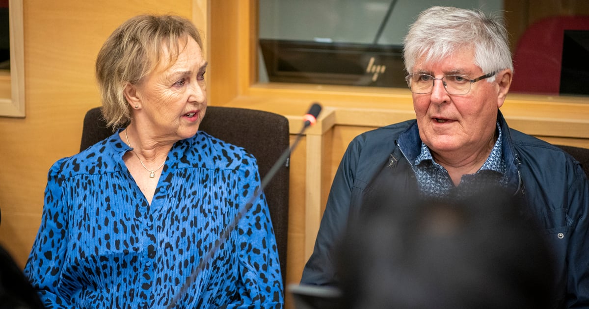 Birgitte Tengs' foreldre ber om ny undersøkelse av klær - TV 2