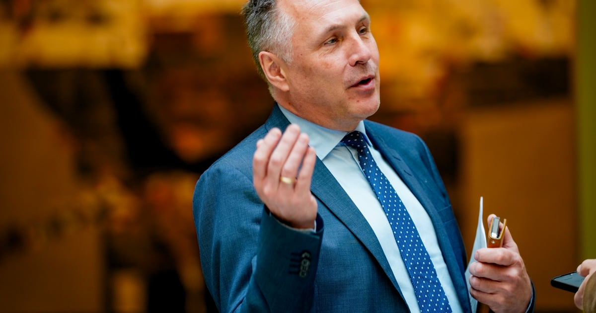 Forsvarsministeren sier han ikke har feilinformert Stortinget i Ramsund-saken - TV 2