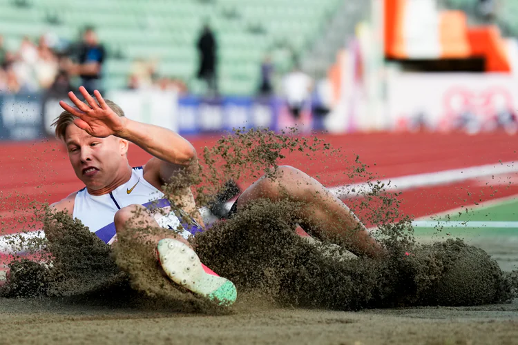 Rooth knepent foran Skotheim på Bislett – full forvirring etter ugyldig ...