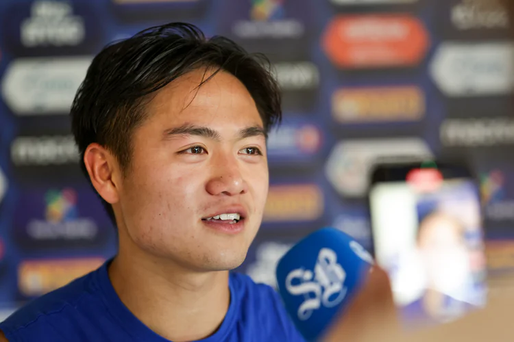 15-åring skrev svensk fotballhistorie: – Må hjem og få litt søvn før skolen - TV 2