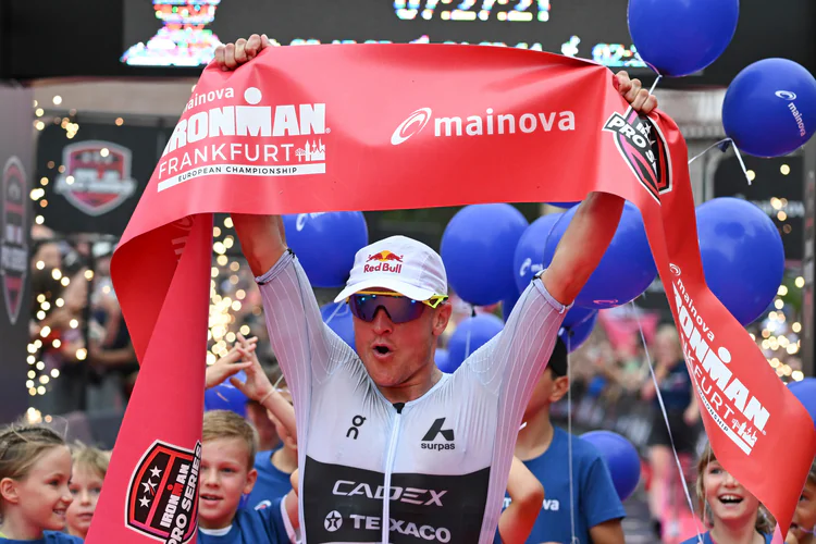 Kristian Blummenfelt forsvarte EM-gullet i Ironman etter kjemperykk - TV 2