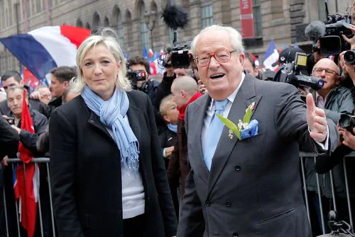 Jean-Marie Le Pens arvinger må tilbakebetale over 300.000 euro - TV 2
