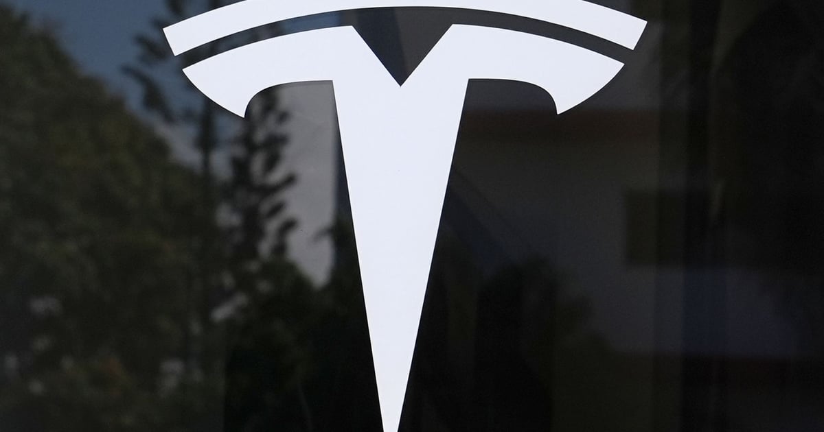 Tesla må betale mer enn 3 milliarder i erstatning etter dødsulykke - TV 2