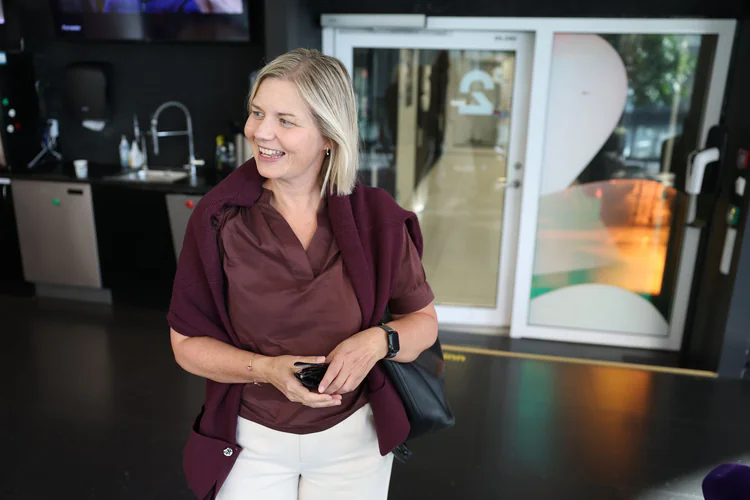 Ekstraordinært møte i Stortingets kontrollkomité om oljefondet tirsdag ...