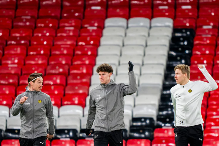 TV 2 erfarer: Glimt-spiller på vei til ny klubb - TV 2