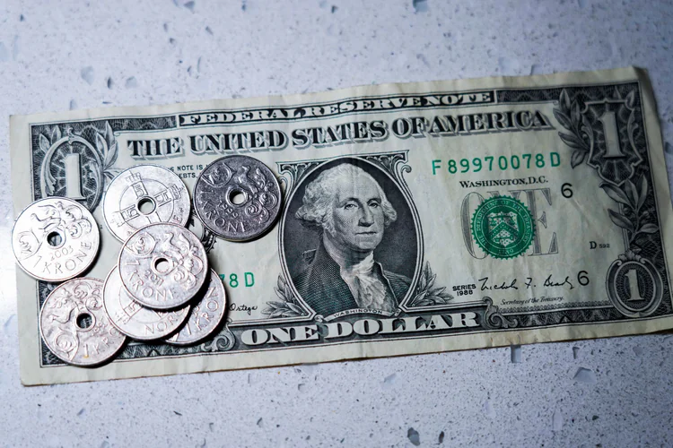 Irak, Jordan og Iran stenger luftrommet - TV 2