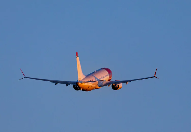 Sverige: Privatfly krasjet da det lettet - TV 2