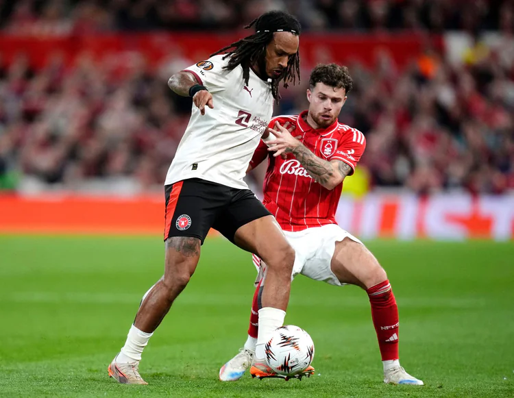 Nottingham Forest med sjokktap etter sen dramatikk - TV 2