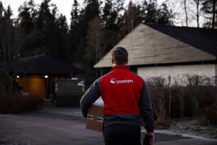 Regjeringen foreslår post i kassa én dag i uka - TV 2