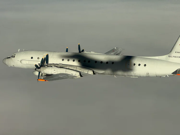 Flere avskjæringer av russiske fly i Østersjøen - TV 2