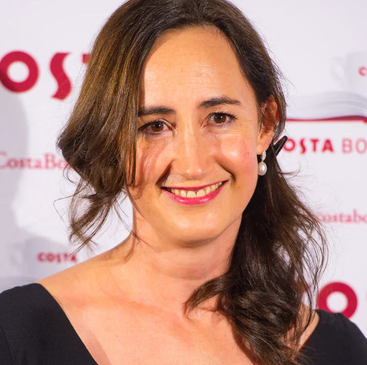 Forfatter Sophie Kinsella (55) er død - TV 2