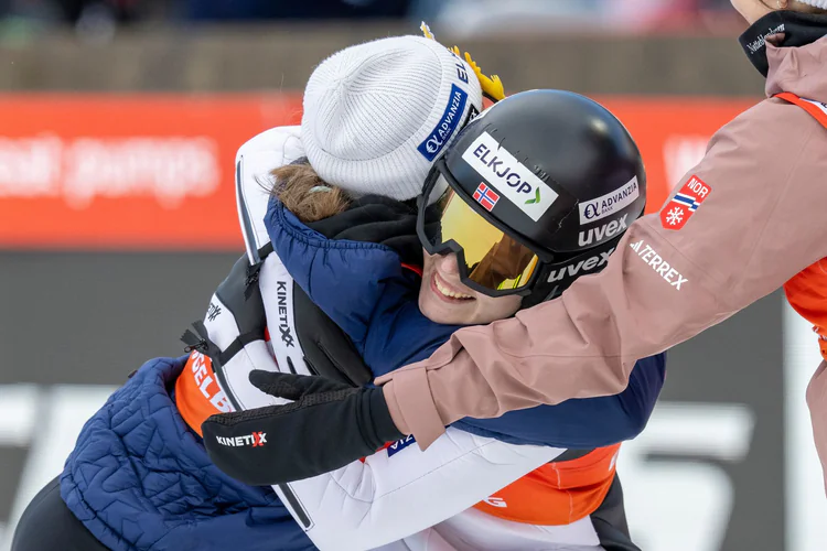 Sørloth målløs av banen da Atlético Madrid tok sin første seier i klubb ...