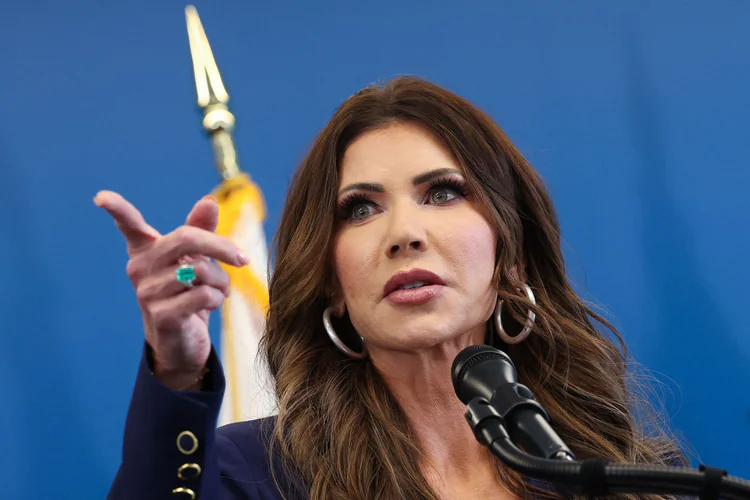 Tim Waltz etter ICE-skytingen: Minnesota må være med på ...