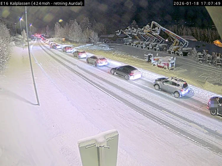 Slåsskamp på fly – kranglet om vindusplassen - TV 2