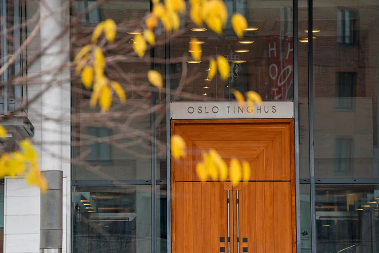 Nasa utsetter måneferd på grunn av kulde - TV 2