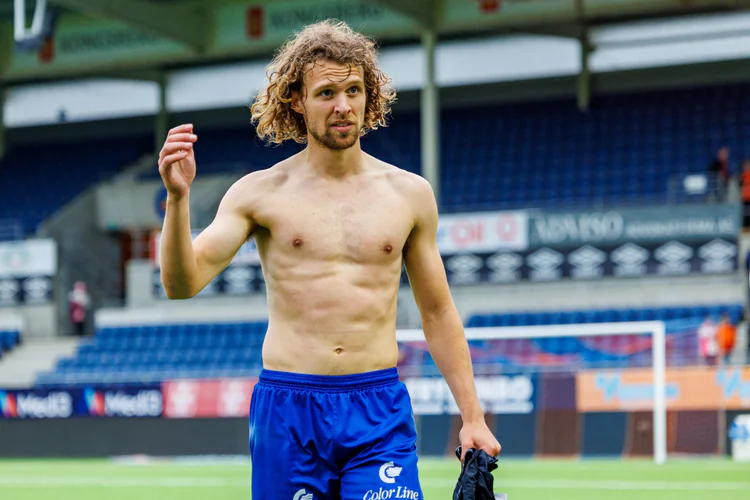 Emilie Woldvik klar for italiensk klubb - TV 2