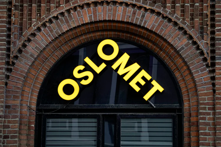 Mindreårig jente siktet for knivstikking på barnevernsinstitusjon i ...