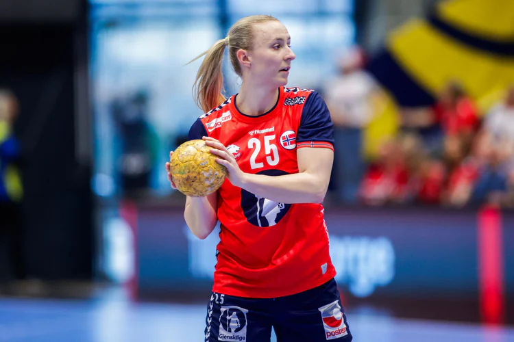OL-helten Rooth må droppe EM: – Kanskje kan jeg gå en full tikamp mot ...
