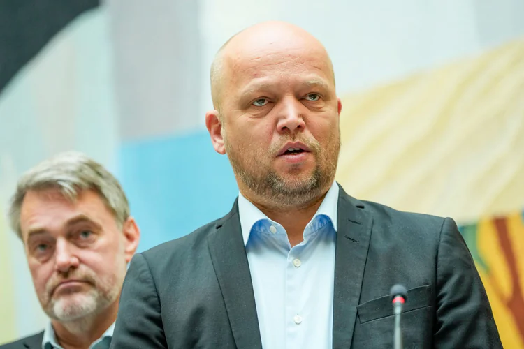 Publikum buet mot Trump da han ankom NBA-finalekampen - TV 2